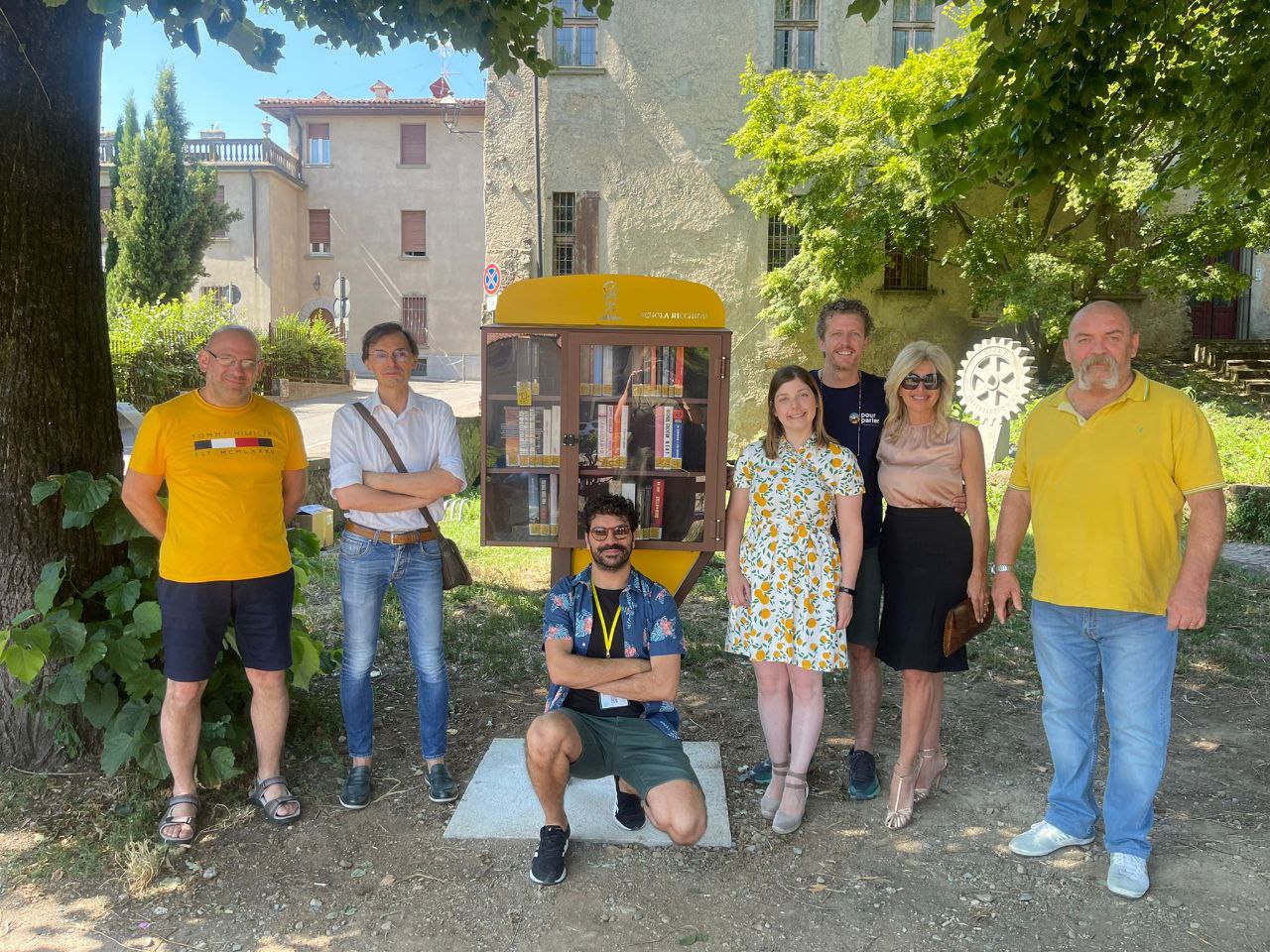 Rovato, inaugurata la prima colonnina per il Bookcrossing - Rovato.it